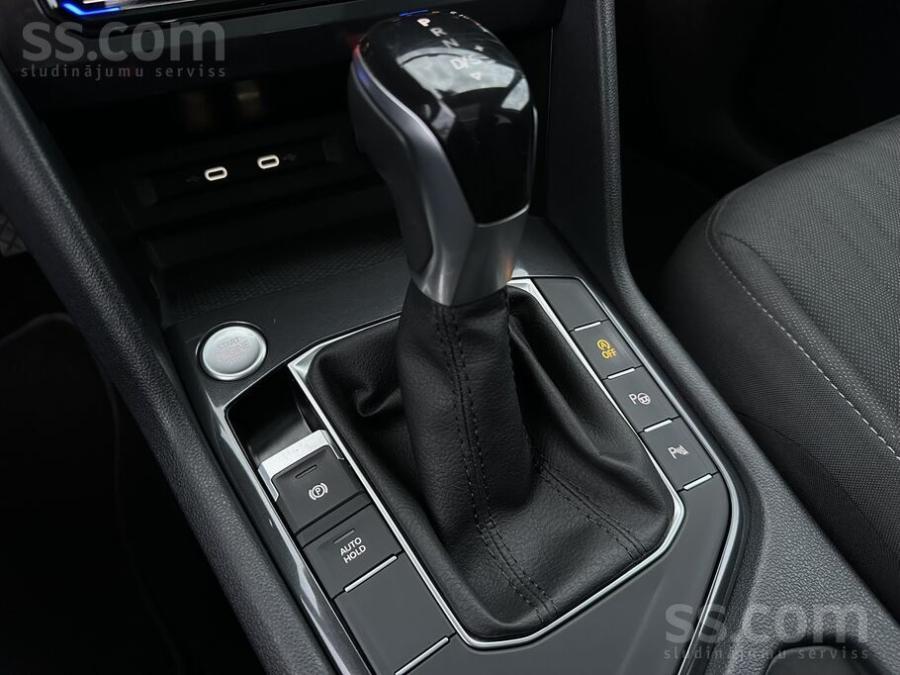 Balts Volkswagen Tiguan 2023 Jelgava, ar dzinēja tilpumu 2.00 L un nobraukumu 170 tūkst. km par 24500 €, foto 13 vietnē AUTOMOTO.COM.LV