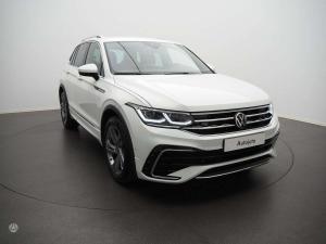 Белый Фольксваген Тигуан 2023 в Вильнюс, объемом двигателя 1.50 л и пробегом 17 тыс. км за 30500 €, фото 4 на AUTOMOTO.COM.LV
