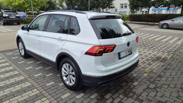 Balts Volkswagen Tiguan 2023 Viļņa, ar dzinēja tilpumu 1.97 L un nobraukumu 47 tūkst. km par 27000 €, foto 3 vietnē AUTOMOTO.COM.LV