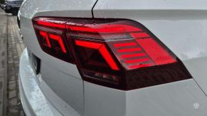 Balts Volkswagen Tiguan 2023 Viļņa, ar dzinēja tilpumu 1.97 L un nobraukumu 47 tūkst. km par 27000 €, foto 6 vietnē AUTOMOTO.COM.LV