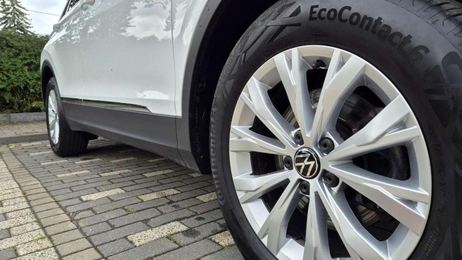 Balts Volkswagen Tiguan 2023 Viļņa, ar dzinēja tilpumu 1.97 L un nobraukumu 47 tūkst. km par 27000 €, foto 8 vietnē AUTOMOTO.COM.LV