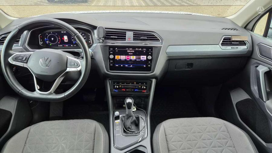 Balts Volkswagen Tiguan 2023 Viļņa, ar dzinēja tilpumu 1.97 L un nobraukumu 47 tūkst. km par 27000 €, foto 14 vietnē AUTOMOTO.COM.LV