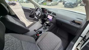 Balts Volkswagen Tiguan 2023 Viļņa, ar dzinēja tilpumu 1.97 L un nobraukumu 47 tūkst. km par 27000 €, foto 15 vietnē AUTOMOTO.COM.LV