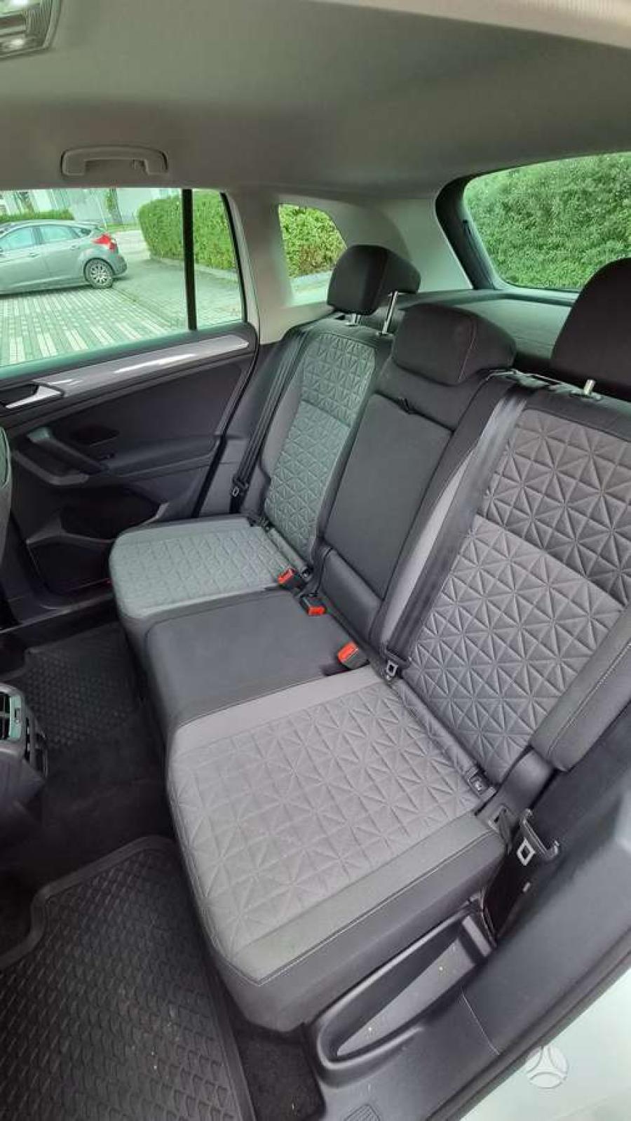 Balts Volkswagen Tiguan 2023 Viļņa, ar dzinēja tilpumu 1.97 L un nobraukumu 47 tūkst. km par 27000 €, foto 16 vietnē AUTOMOTO.COM.LV