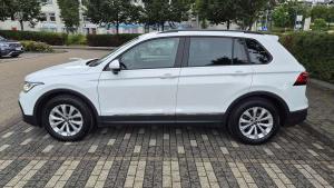 Balts Volkswagen Tiguan 2023 Viļņa, ar dzinēja tilpumu 1.97 L un nobraukumu 47 tūkst. km par 27000 €, foto 31 vietnē AUTOMOTO.COM.LV