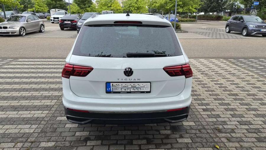 Balts Volkswagen Tiguan 2023 Viļņa, ar dzinēja tilpumu 1.97 L un nobraukumu 47 tūkst. km par 27000 €, foto 32 vietnē AUTOMOTO.COM.LV