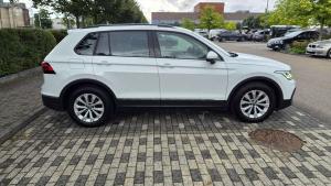 Balts Volkswagen Tiguan 2023 Viļņa, ar dzinēja tilpumu 1.97 L un nobraukumu 47 tūkst. km par 27000 €, foto 33 vietnē AUTOMOTO.COM.LV