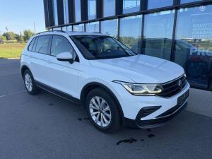 Balts Volkswagen Tiguan 2023 Viļņa, ar dzinēja tilpumu 1.97 L un nobraukumu 82 tūkst. km par 22900 €, foto  vietnē AUTOMOTO.COM.LV