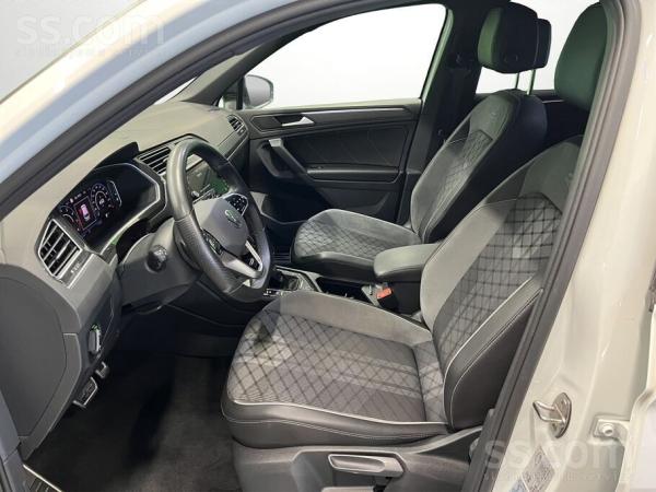 Balts Volkswagen Tiguan 2023 Rīga, ar dzinēja tilpumu 2.00 L un nobraukumu 121 tūkst. km par 30990 €, foto 9 vietnē AUTOMOTO.COM.LV