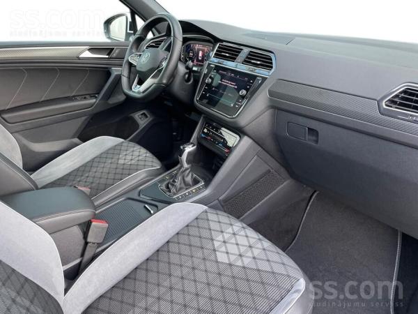 Balts Volkswagen Tiguan 2023 Rīga, ar dzinēja tilpumu 1.40 L un nobraukumu 91 tūkst. km par 26990 €, foto 7 vietnē AUTOMOTO.COM.LV