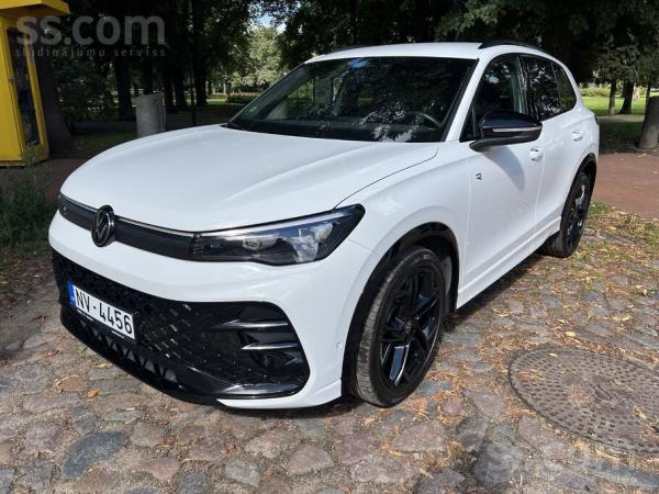 Белый Фольксваген Тигуан 2024 в Рига, объемом двигателя 1.50 л и пробегом 32 тыс. км за 36600 €, фото 10 на AUTOMOTO.COM.LV