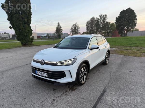 Белый Фольксваген Тигуан 2024 в Рига, объемом двигателя 1.50 л и пробегом 28 тыс. км за 33500 €, фото 1 на AUTOMOTO.COM.LV