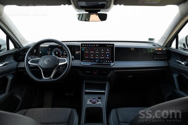 Balts Volkswagen Tiguan 2024 Rīga, ar dzinēja tilpumu 1.50 L un nobraukumu 29 tūkst. km par 31500 €, foto 10 vietnē AUTOMOTO.COM.LV