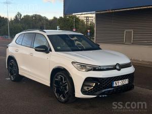 Balts Volkswagen Tiguan 2024 Rīga, ar dzinēja tilpumu 1.50 L un nobraukumu 25 tūkst. km par 37900 €, foto  vietnē AUTOMOTO.COM.LV