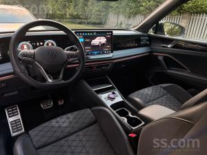 Balts Volkswagen Tiguan 2024 Rīga, ar dzinēja tilpumu 1.50 L un nobraukumu 25 tūkst. km par 37900 €, foto 12 vietnē AUTOMOTO.COM.LV