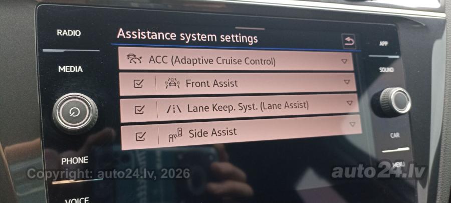 Balts Volkswagen Tiguan 2024 Rīga, ar dzinēja tilpumu 2.00 L un nobraukumu 49 tūkst. km par 21500 €, foto 15 vietnē AUTOMOTO.COM.LV