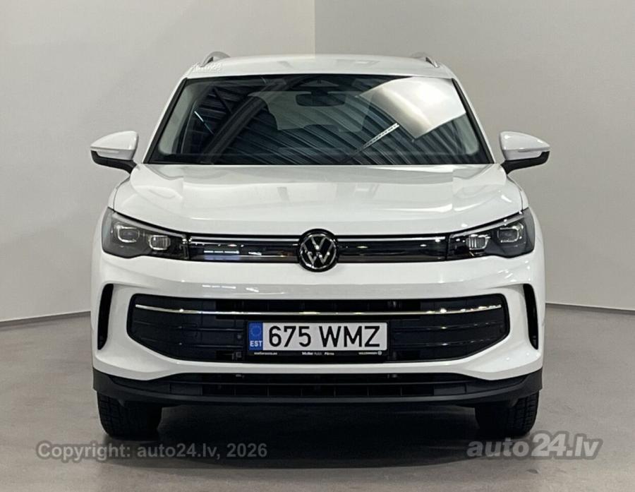 Balts Volkswagen Tiguan 2025 Tallina, ar dzinēja tilpumu 1.50 L un nobraukumu 5 tūkst. km par 37500 €, foto 16 vietnē AUTOMOTO.COM.LV