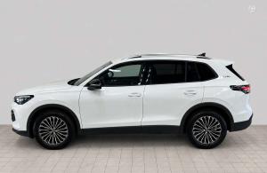 Balts Volkswagen Tiguan 2025 Kauņa, ar dzinēja tilpumu 1.50 L un nobraukumu 23 tūkst. km par 28900 €, foto 3 vietnē AUTOMOTO.COM.LV