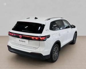 Balts Volkswagen Tiguan 2025 Kauņa, ar dzinēja tilpumu 1.50 L un nobraukumu 23 tūkst. km par 28900 €, foto 5 vietnē AUTOMOTO.COM.LV