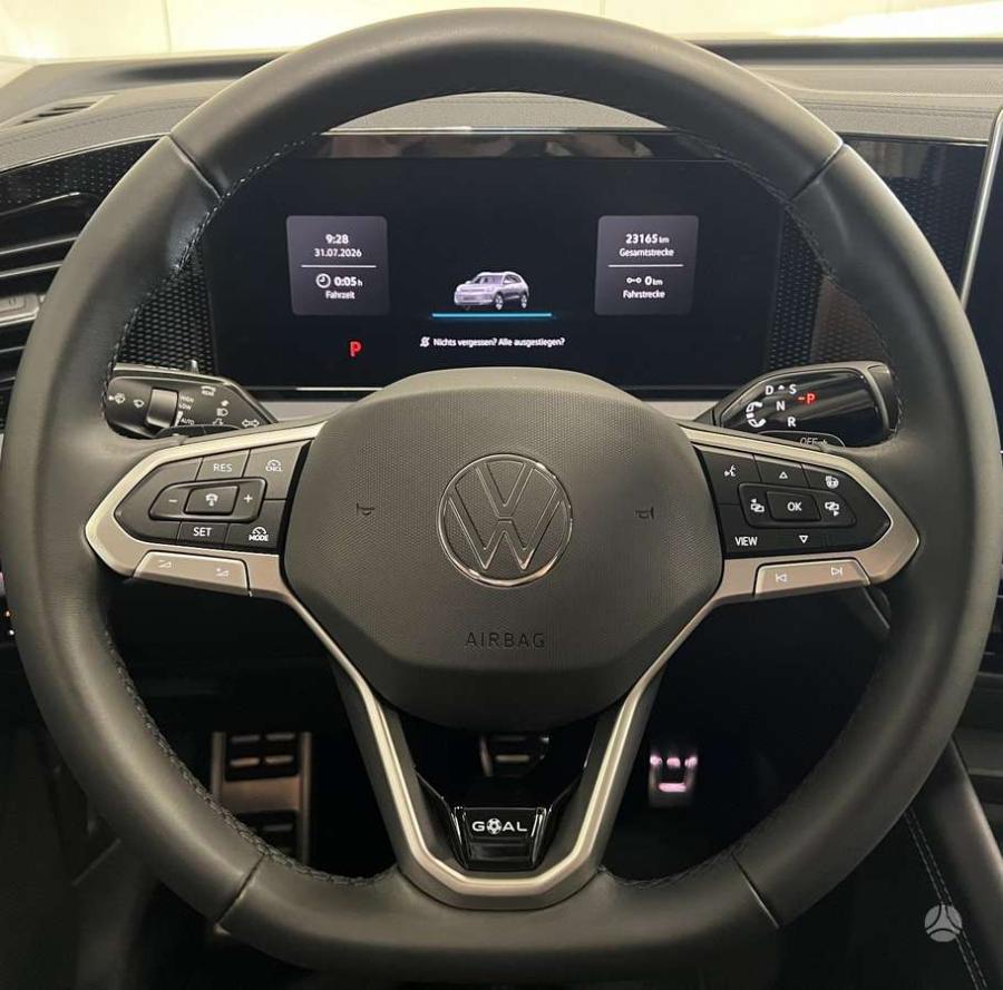 Balts Volkswagen Tiguan 2025 Kauņa, ar dzinēja tilpumu 1.50 L un nobraukumu 23 tūkst. km par 28900 €, foto 7 vietnē AUTOMOTO.COM.LV