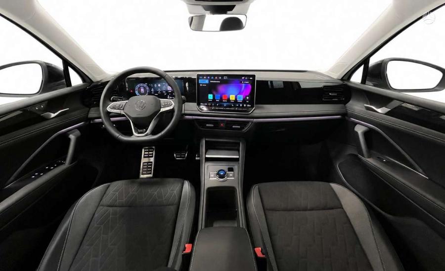 Balts Volkswagen Tiguan 2025 Kauņa, ar dzinēja tilpumu 1.50 L un nobraukumu 23 tūkst. km par 28900 €, foto 8 vietnē AUTOMOTO.COM.LV