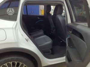 White Volkswagen Tiguan 2025 in Vilnius, with an engine capacity of 1.50 L and mileage of 24 thousand km for 28700 €, photo 5 on AUTOMOTO.COM.LV