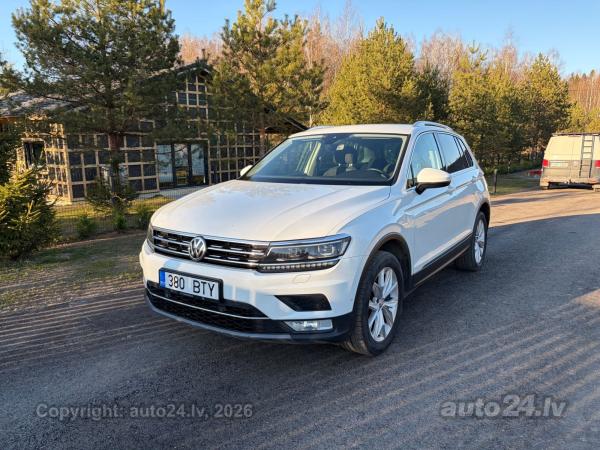 White Volkswagen Tiguan 2016 in Rapla, with an engine capacity of 2.00 L and mileage of 154 thousand km for 15900 €, photo 1 on AUTOMOTO.COM.LV