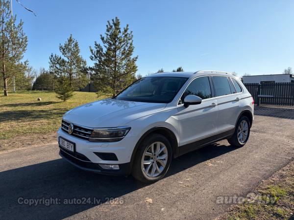 White Volkswagen Tiguan 2016 in Rapla, with an engine capacity of 2.00 L and mileage of 154 thousand km for 15900 €, photo 9 on AUTOMOTO.COM.LV