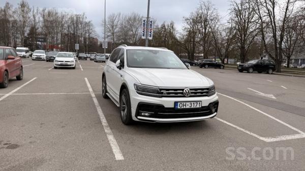 Balts Volkswagen Tiguan 2017 Rīga, ar dzinēja tilpumu 2.00 L un nobraukumu 92 tūkst. km par 22000 €, foto 10 vietnē AUTOMOTO.COM.LV
