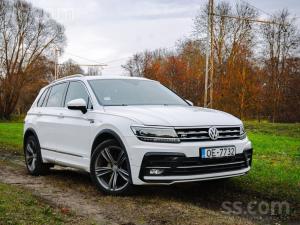 Белый Фольксваген Тигуан 2018 в Рига, объемом двигателя 2.00 л и пробегом 142 тыс. км за 19950 €, фото  на AUTOMOTO.COM.LV