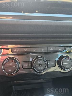 Balts Volkswagen Tiguan 2018 Rīga, ar dzinēja tilpumu 2.00 L un nobraukumu 142 tūkst. km par 19950 €, foto 13 vietnē AUTOMOTO.COM.LV