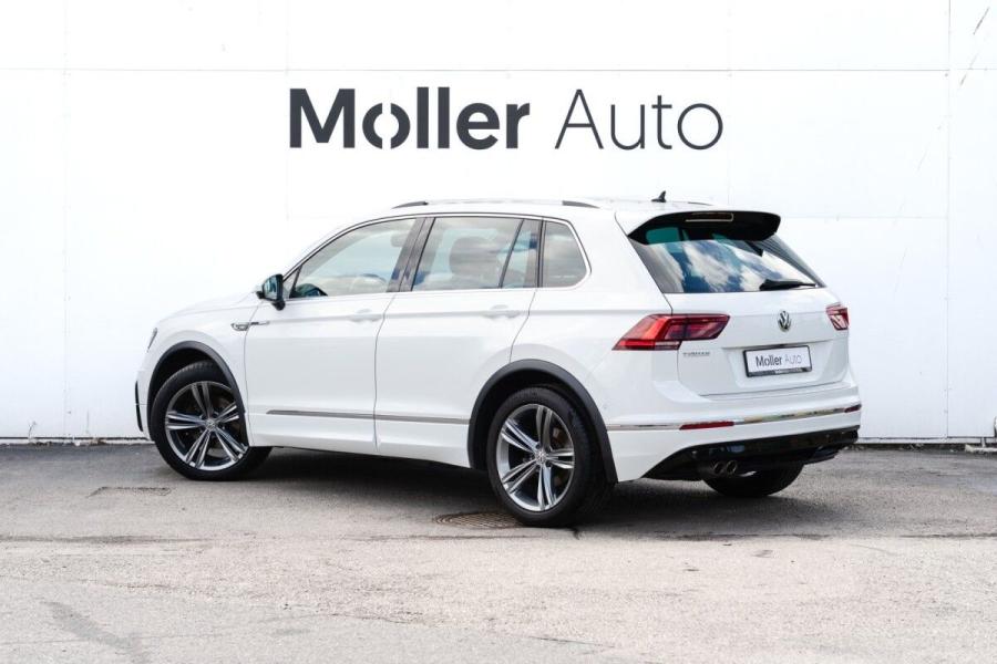 Balts Volkswagen Tiguan 2018 Rīga, ar dzinēja tilpumu 2.00 L un nobraukumu 216 tūkst. km par 16950 €, foto 3 vietnē AUTOMOTO.COM.LV