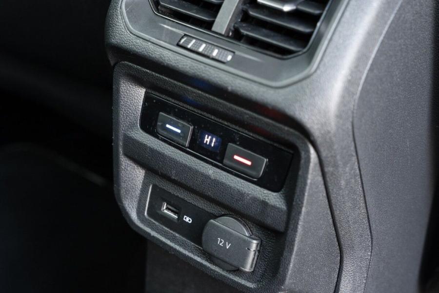 Balts Volkswagen Tiguan 2018 Rīga, ar dzinēja tilpumu 2.00 L un nobraukumu 216 tūkst. km par 16950 €, foto 8 vietnē AUTOMOTO.COM.LV
