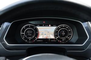 Balts Volkswagen Tiguan 2018 Rīga, ar dzinēja tilpumu 2.00 L un nobraukumu 216 tūkst. km par 16950 €, foto 14 vietnē AUTOMOTO.COM.LV