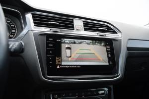 Balts Volkswagen Tiguan 2018 Rīga, ar dzinēja tilpumu 2.00 L un nobraukumu 216 tūkst. km par 16950 €, foto 18 vietnē AUTOMOTO.COM.LV