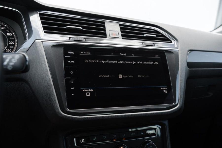 Balts Volkswagen Tiguan 2018 Rīga, ar dzinēja tilpumu 2.00 L un nobraukumu 216 tūkst. km par 16950 €, foto 20 vietnē AUTOMOTO.COM.LV
