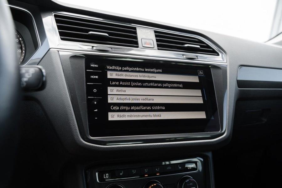 Balts Volkswagen Tiguan 2018 Rīga, ar dzinēja tilpumu 2.00 L un nobraukumu 216 tūkst. km par 16950 €, foto 22 vietnē AUTOMOTO.COM.LV
