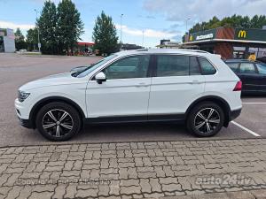 Balts Volkswagen Tiguan 2020 Tallina, ar dzinēja tilpumu 2.00 L un nobraukumu 98 tūkst. km par 23500 €, foto 6 vietnē AUTOMOTO.COM.LV