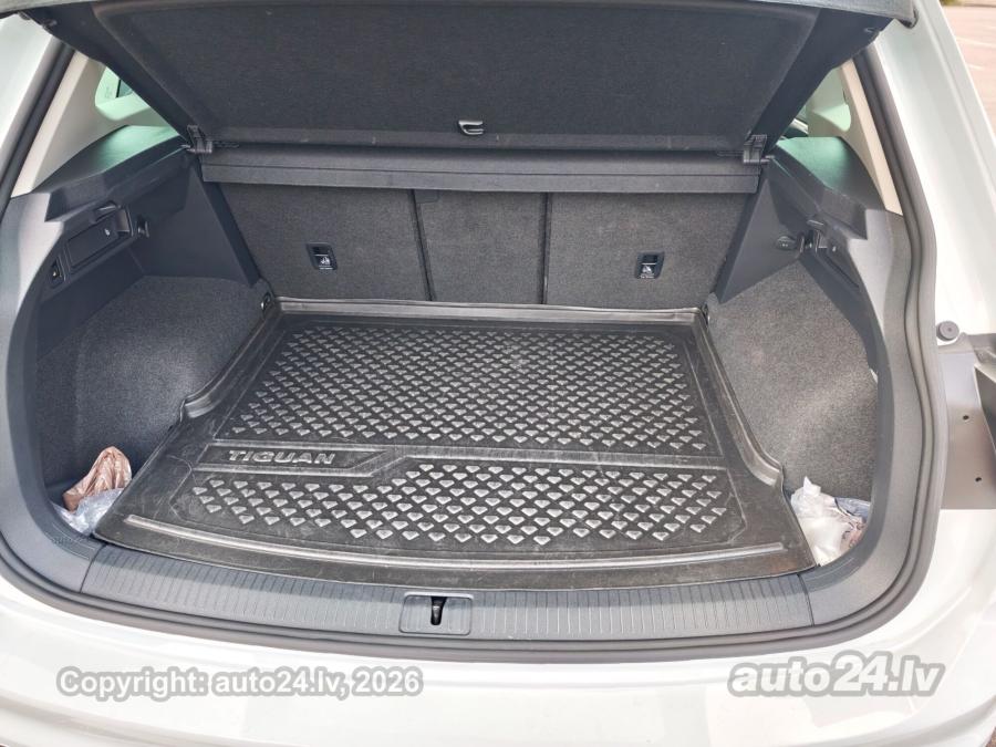 Balts Volkswagen Tiguan 2020 Tallina, ar dzinēja tilpumu 2.00 L un nobraukumu 98 tūkst. km par 23500 €, foto 7 vietnē AUTOMOTO.COM.LV