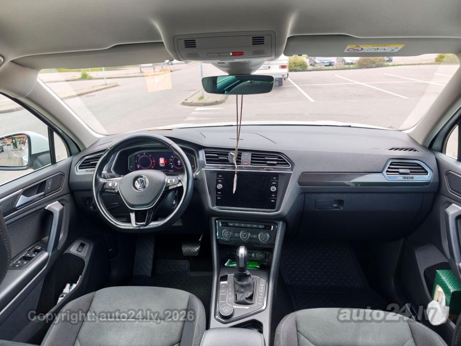 Balts Volkswagen Tiguan 2020 Tallina, ar dzinēja tilpumu 2.00 L un nobraukumu 98 tūkst. km par 23500 €, foto 10 vietnē AUTOMOTO.COM.LV