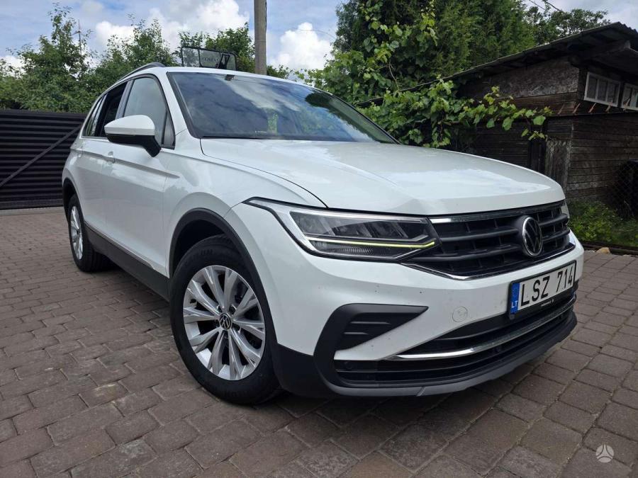 Balts Volkswagen Tiguan 2021 Viļņa, ar dzinēja tilpumu 0.00 L un nobraukumu 159 tūkst. km par 17500 €, foto 3 vietnē AUTOMOTO.COM.LV
