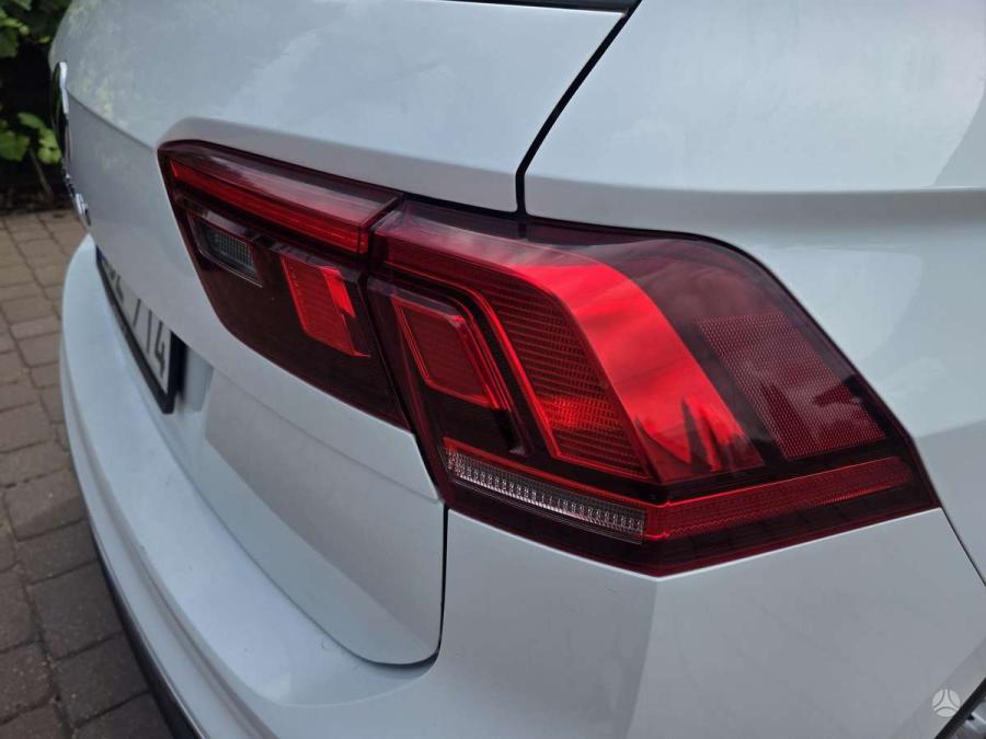 Balts Volkswagen Tiguan 2021 Viļņa, ar dzinēja tilpumu 0.00 L un nobraukumu 159 tūkst. km par 17500 €, foto 21 vietnē AUTOMOTO.COM.LV