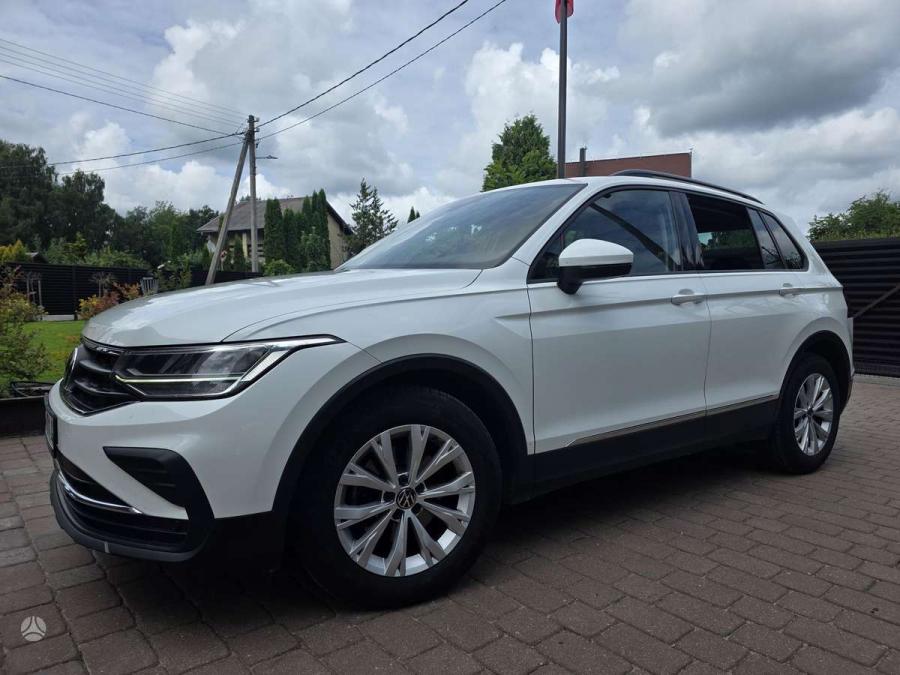 Balts Volkswagen Tiguan 2021 Viļņa, ar dzinēja tilpumu 0.00 L un nobraukumu 159 tūkst. km par 17500 €, foto 22 vietnē AUTOMOTO.COM.LV