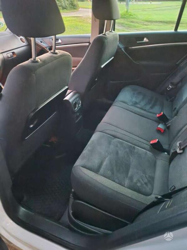 Balts Volkswagen Tiguan 2012 Raseiniai, ar dzinēja tilpumu 1.40 L un nobraukumu 207 tūkst. km par 6900 €, foto 10 vietnē AUTOMOTO.COM.LV