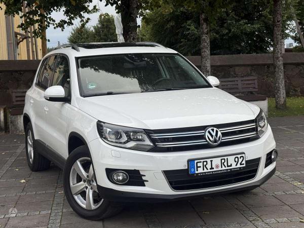 Volkswagen Tiguan 2012 Kauņa vietnē Balts Volkswagen Tiguan 2012 Kauņa, ar dzinēja tilpumu 1.40 L un nobraukumu 207 tūkst. km par 6700 €, foto 5 vietnē AUTOMOTO.COM.LV