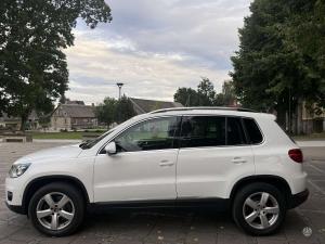White Volkswagen Tiguan 2012 in Kaunas, with an engine capacity of 1.40 L and mileage of 207 thousand km for 6700 €, photo 6 on AUTOMOTO.COM.LV
