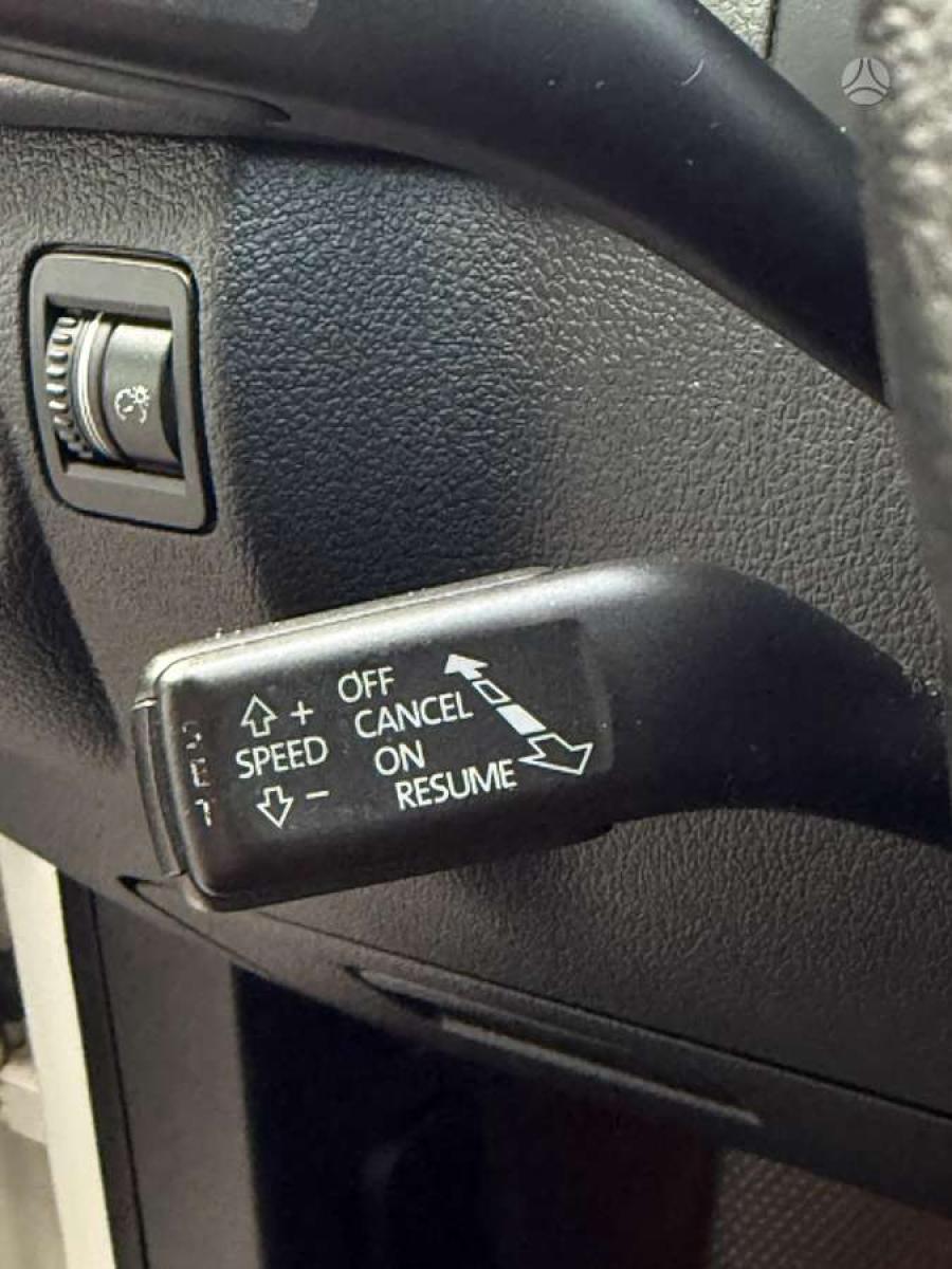 White Volkswagen Tiguan 2012 in Kaunas, with an engine capacity of 1.40 L and mileage of 207 thousand km for 6700 €, photo 18 on AUTOMOTO.COM.LV
