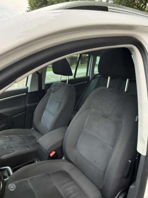 White Volkswagen Tiguan 2012 in Kaunas, with an engine capacity of 1.40 L and mileage of 207 thousand km for 6700 €, photo 23 on AUTOMOTO.COM.LV
