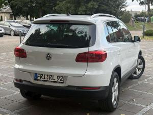 White Volkswagen Tiguan 2012 in Kaunas, with an engine capacity of 1.40 L and mileage of 207 thousand km for 6700 €, photo 36 on AUTOMOTO.COM.LV