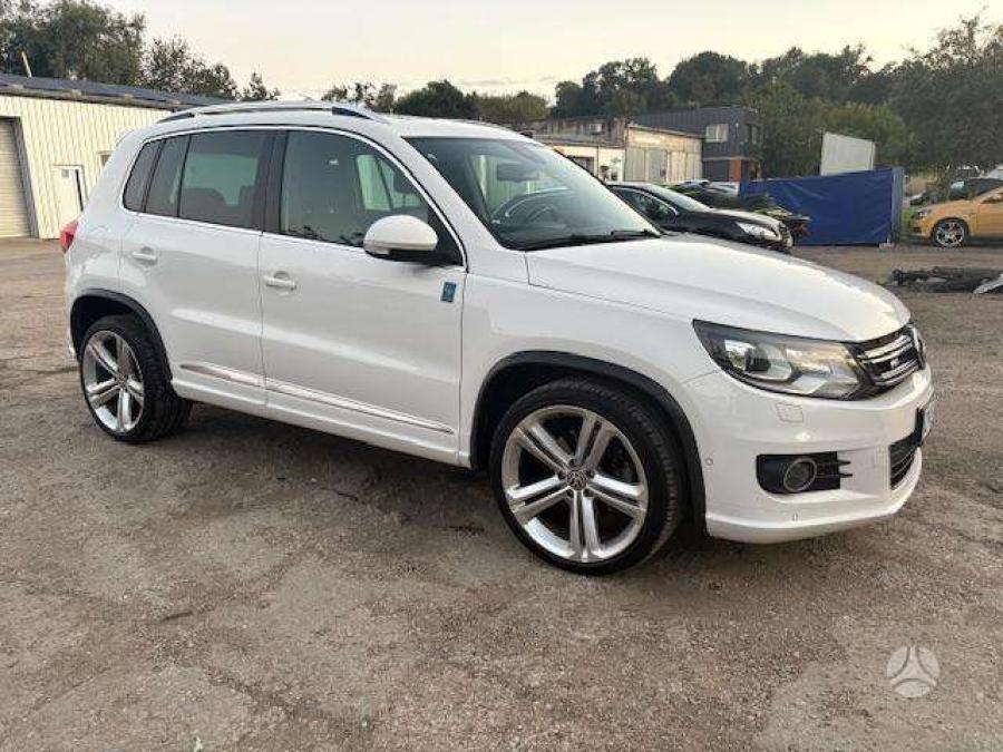 Balts Volkswagen Tiguan 2013 Kauņa, ar dzinēja tilpumu 1.40 L un nobraukumu 290 tūkst. km par 6800 €, foto 4 vietnē AUTOMOTO.COM.LV